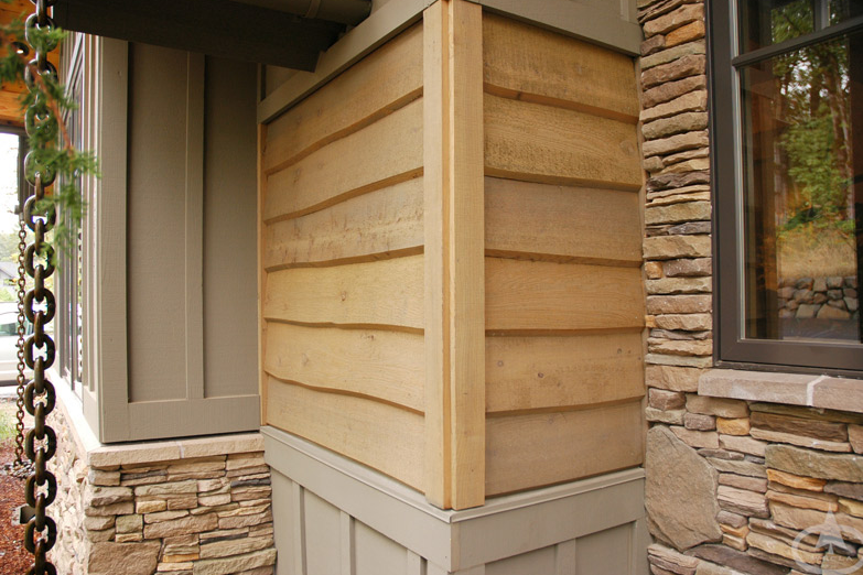 Cedar Wavy Edge Siding